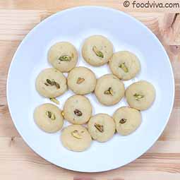 Milk Peda - Instant Recipe with Milk Powder In 15 minutes