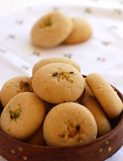Nan Khatai Recipe - Eggless Buttery Indian Cookies - Step by Step Photo