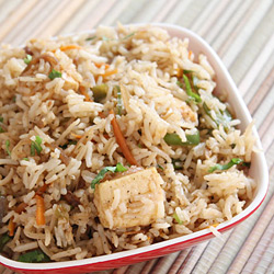 Malai Paneer Recipe - Shallow Fried Paneer in Fresh Cream Gravy