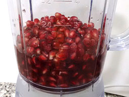 Pomegranate Juice Recipe - Make Fresh and Pure Juice at Home