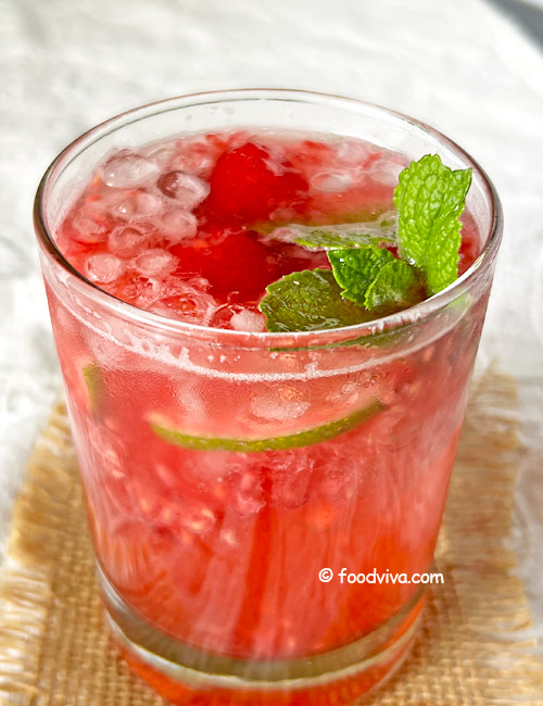 Raspberry Mojito in 5 Minutes (Easy Mocktail)