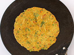 Vegetable Paratha Recipe - Make Healthy Mixed Veg Paratha in Minutes
