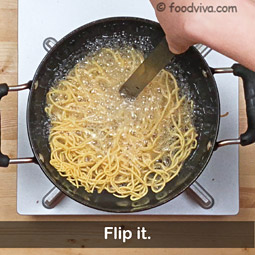 Aloo Bhujia Recipe - Aloo Sev (Crispy Potato Sev) - Diwali Snack